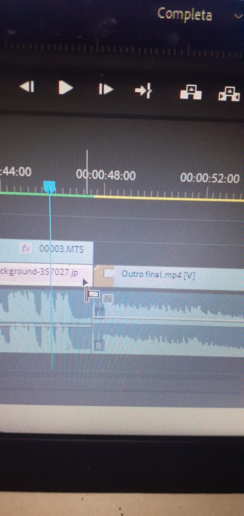 Solved: FAQ: Why can't I add video and audio transitions b... - Adobe ...