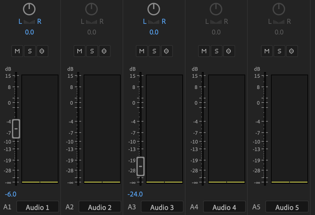 random loud audio - Adobe Product Community - 14059136